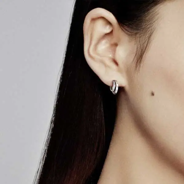 Сережки на каждый день > Как выбрать повседневные серьги | Блог Silvers
